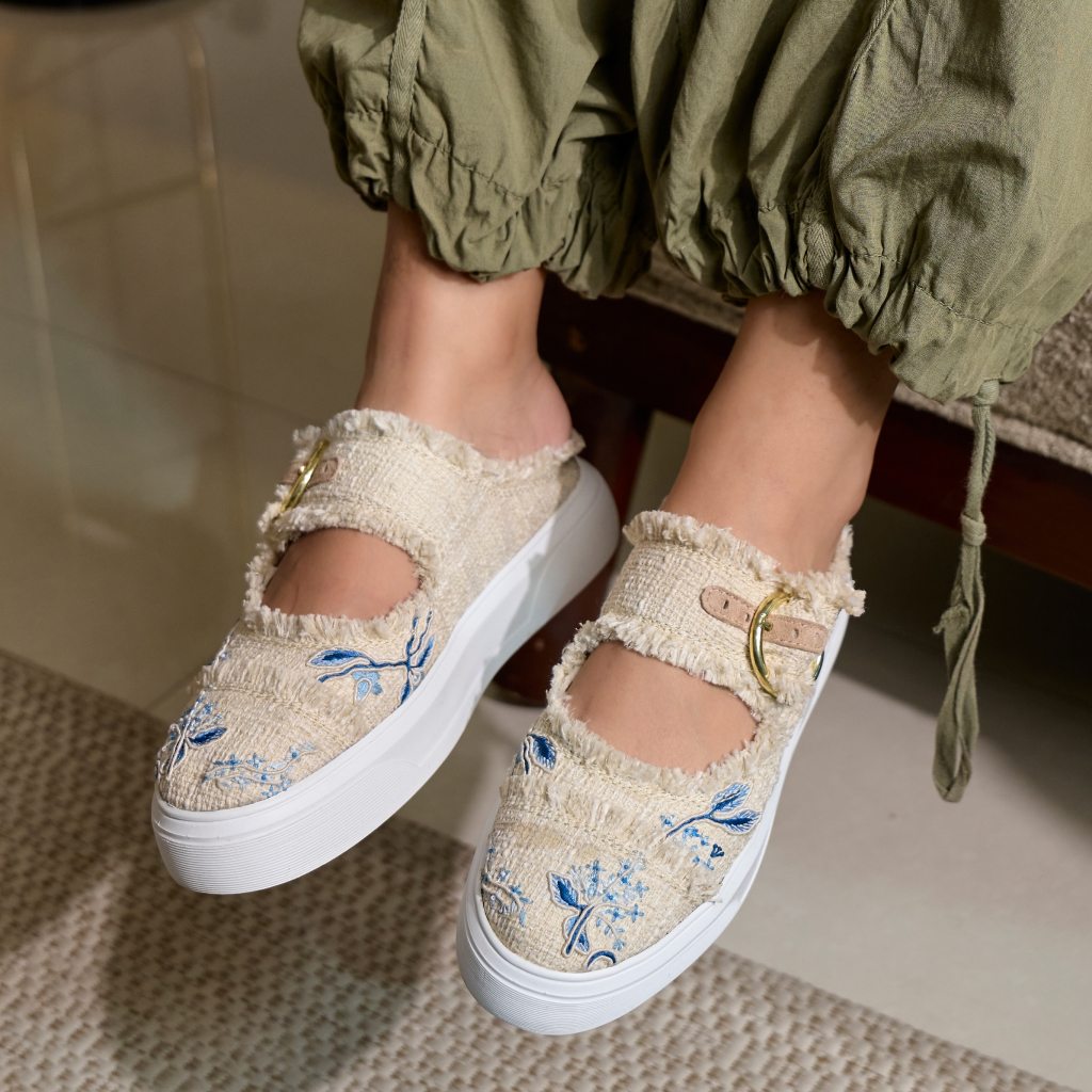 Buy Handcrafted Indian Cloudy Meadow : Mules Online