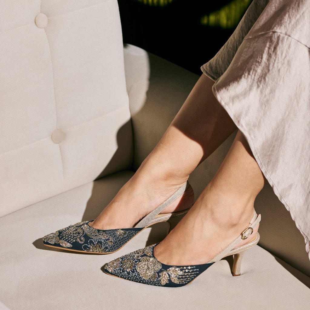 Buy Handcrafted Midnight Vows : Mule Heels Online